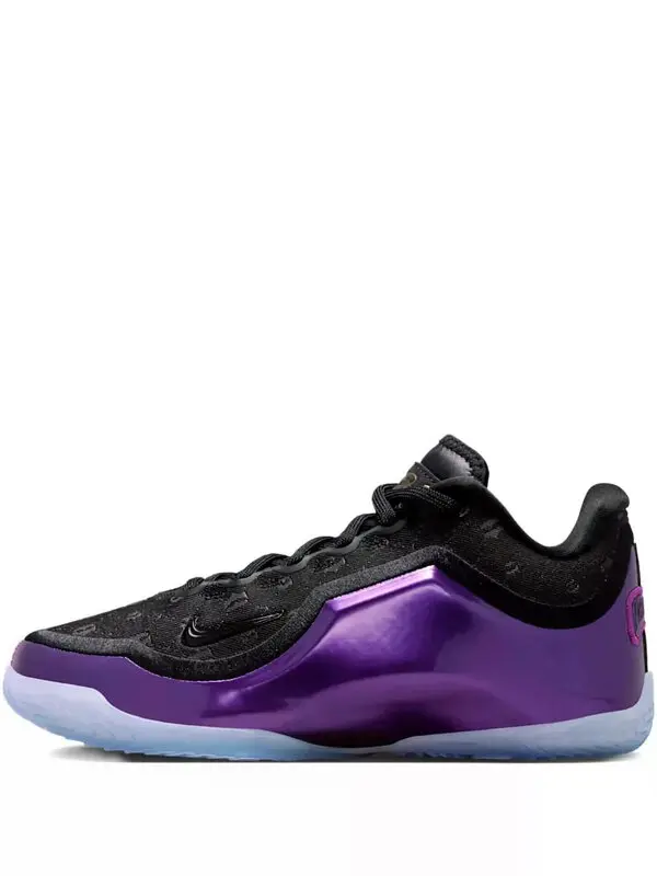 Nike The Chosen One" Metallic Sneakers - Black
