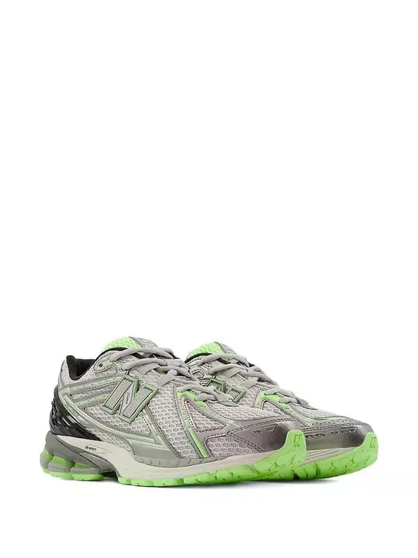 NEW BALANCE 1906r Low-top Sneakers