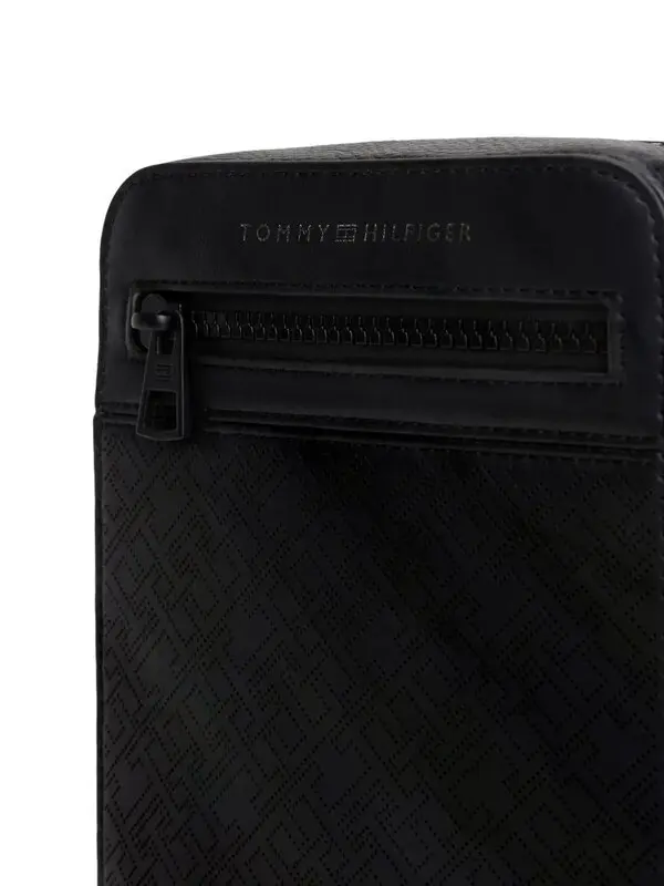Tommy Hilfiger Zipped Perforated Messenger Bag