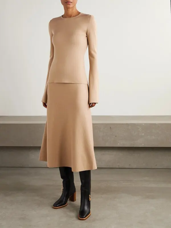 Gabriela Hearst Mason' Wool, Silk And Cashmere-blend Sweater With Bell Sleeves - Brown