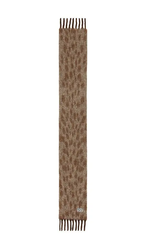 Ruslan Baginskiy Scarf