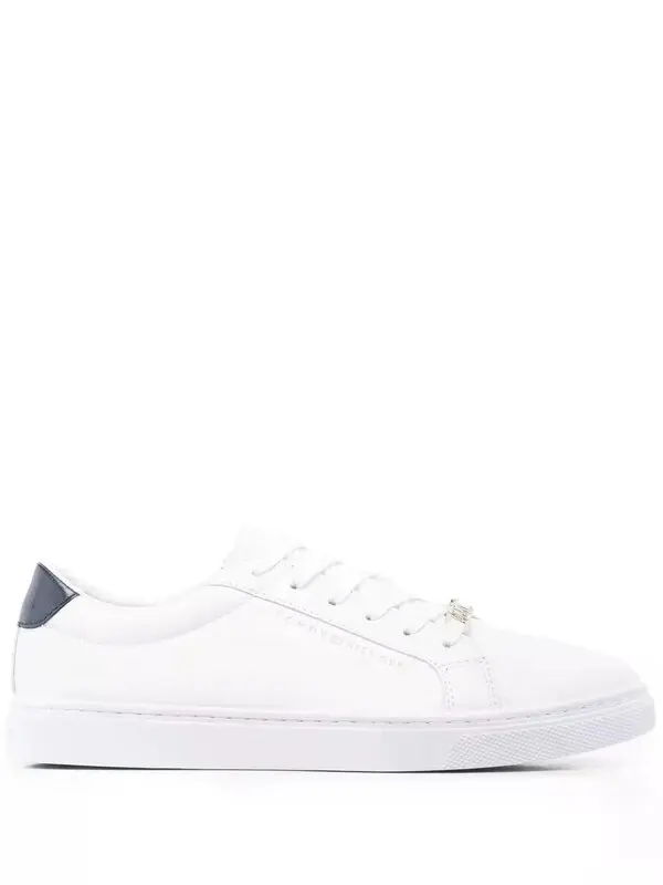 Tommy Hilfiger Calf Leather Sneakers With Logo Plaque Detail - White