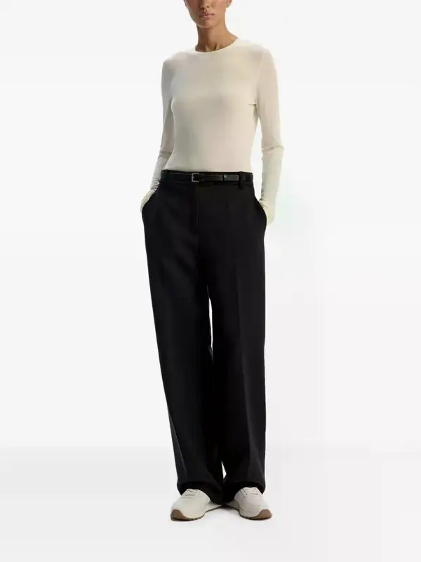 12 STOREEZ Crew Neck Fine Knit Top
