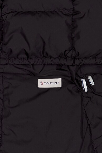 Moncler Scarf