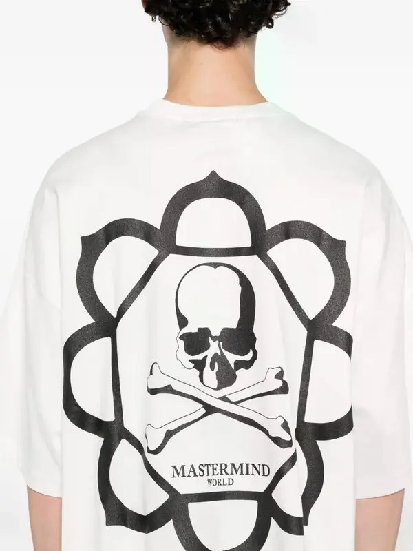 MASTERMIND WORLD Skull Graphic Pocket T-shirt - White