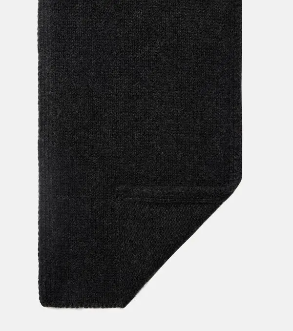 THE ROW Neki Cashmere Scarf