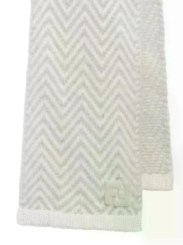 Fendi Chevron Logo-embroidery Scarf - Neutrals