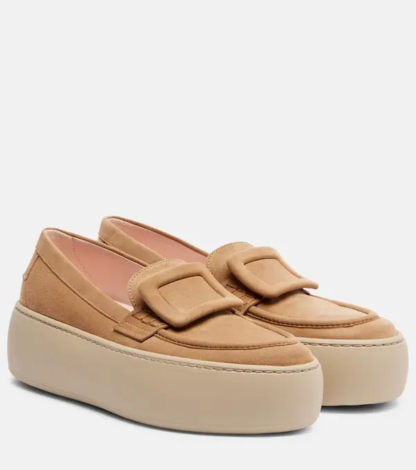 ROGER VIVIER Viv' Up Suede Platform Loafers - Beige