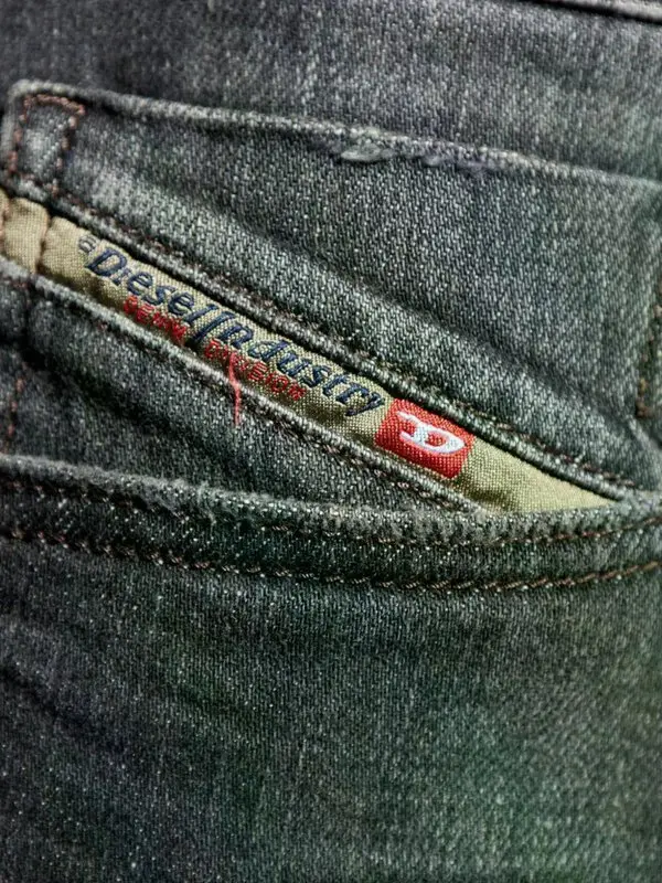 DIESEL® D-definitive Jeans