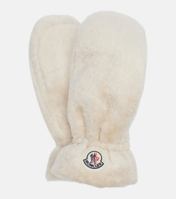 Moncler Logo Teddy Mittens