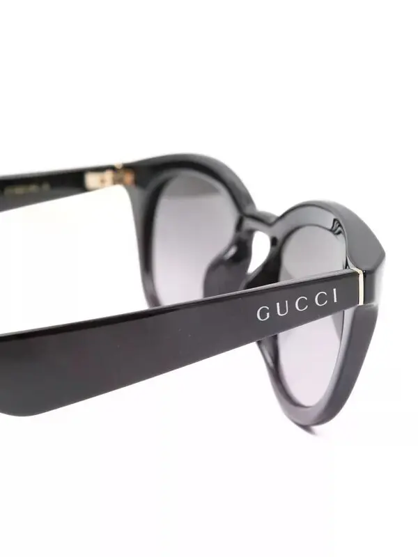 Gucci Logo-detail Sunglasses - Black