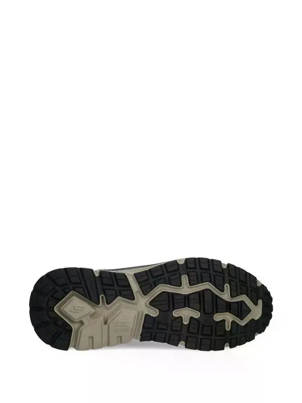 Sketchers Waterproof Lace-up Sneakers