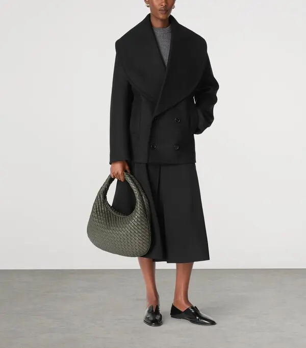 Bottega Veneta Intrecciato Leather Veneta Shoulder Bag - Green