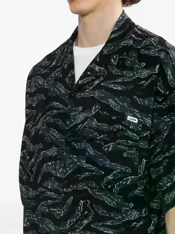 Alpha Industries Graphic-pattern Short-sleeve Shirt