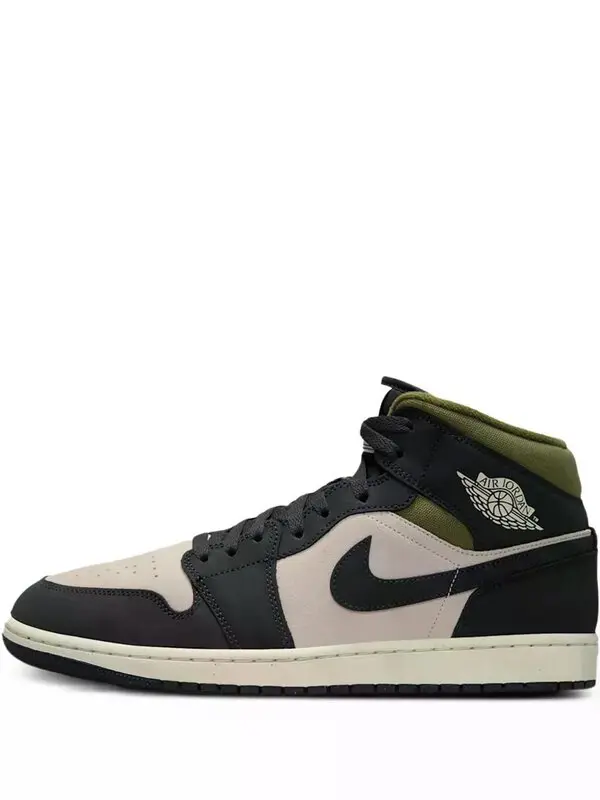 JORDAN 1 Mid Se Sneakers - Black