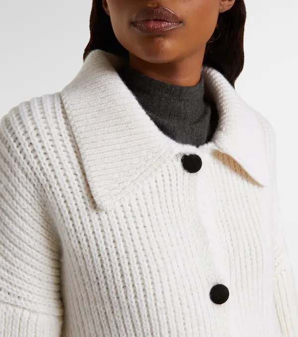 Khaite Ribbed-knit Cashmere Cardigan