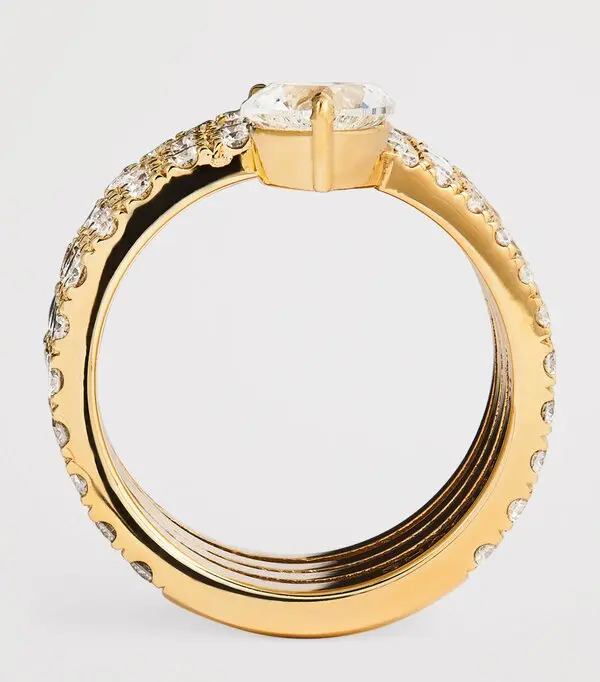 Shay 18k Gold Diamond Swirl Ring With Heart Cut Stone