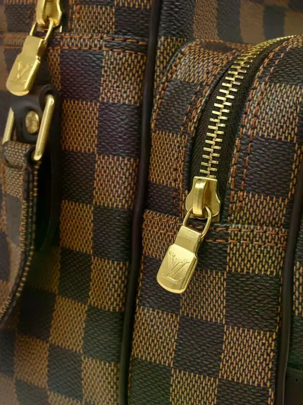 LOUIS VUITTON 2005 Nile Damier Ebène Shoulder Bag