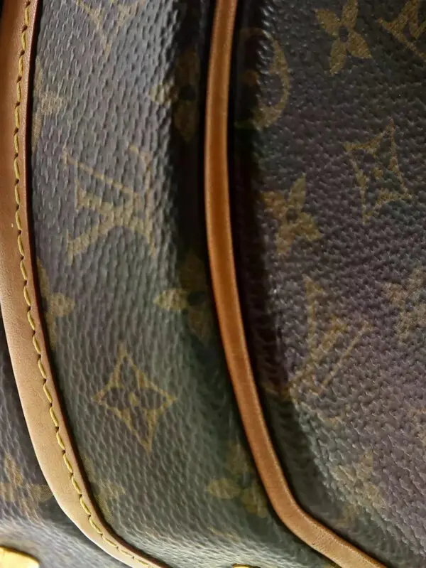LOUIS VUITTON Monogram Canvas Petite Boîte Chapeau Bag