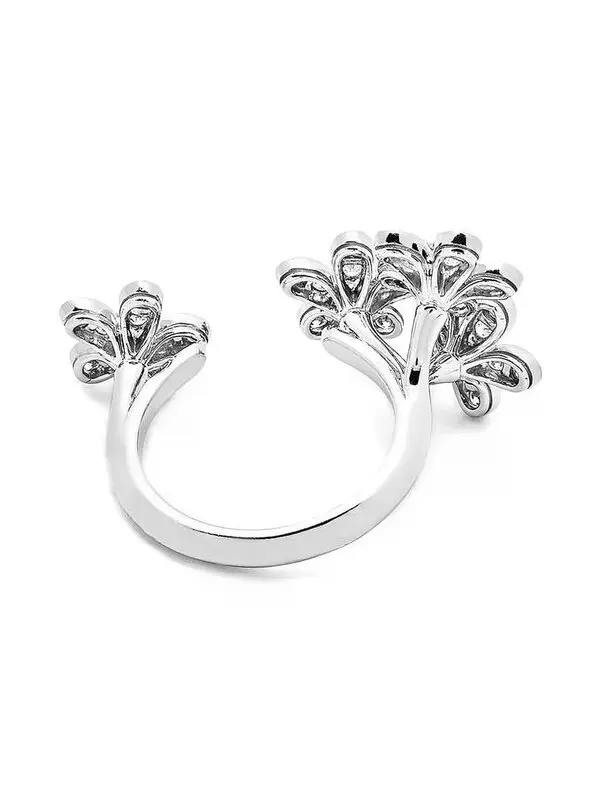 Van Cleef & Arpels 18k White Gold Socrate Between The Finger Diamond Ring