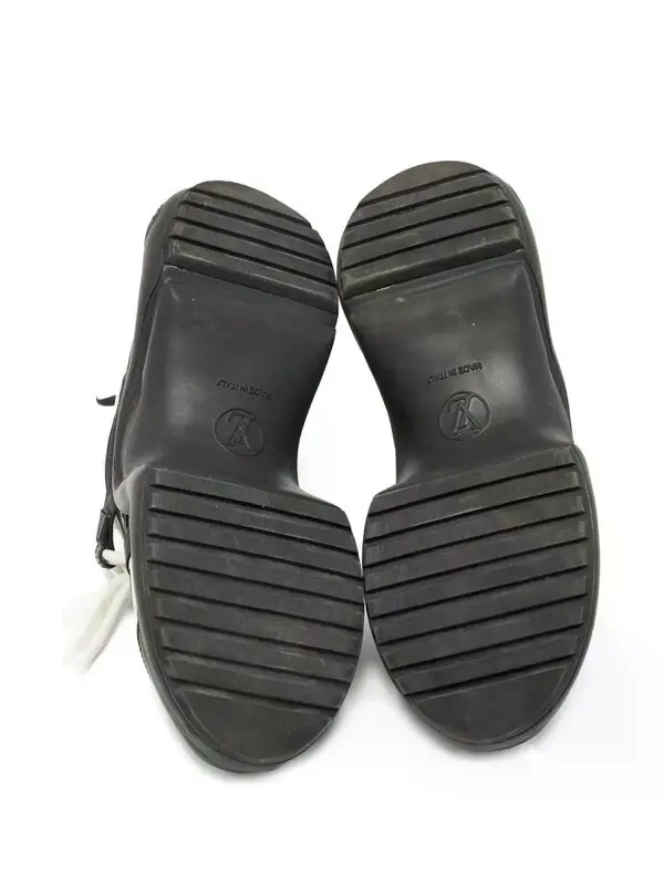 LOUIS VUITTON Panelled Leather Sneakers