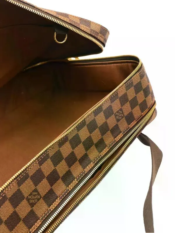 LOUIS VUITTON Damier Ebène Dorsoduro Shoulder Bag