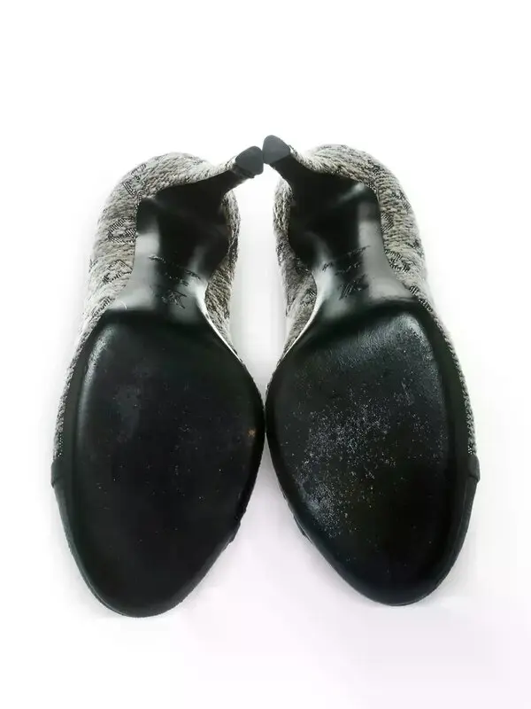 LOUIS VUITTON 100mm Suede Heeled Pumps