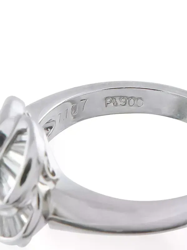 LB EXCLUSIVE Platinum Diamond And Sapphire Ring