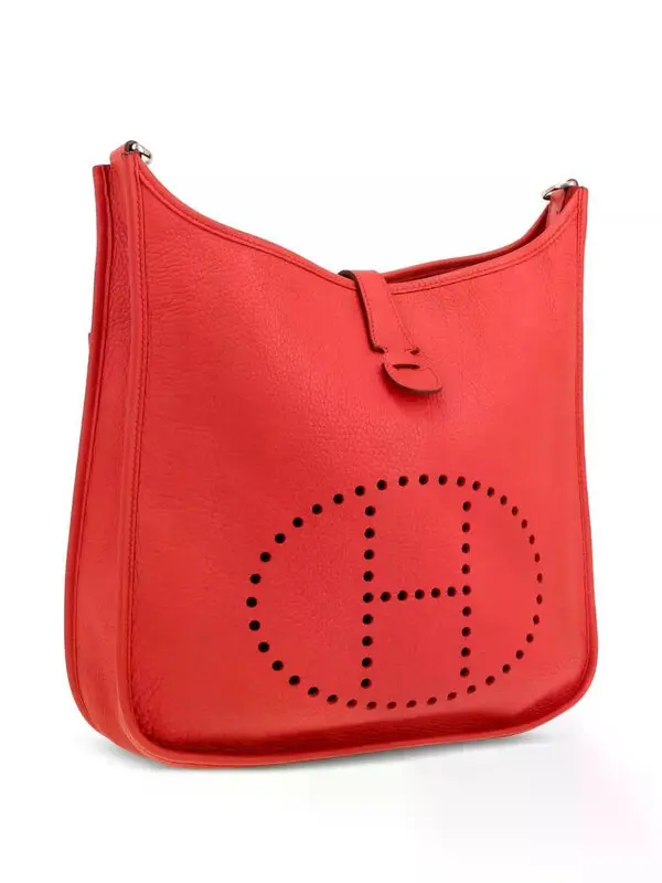 Hermès Evelyn Iii Perforated Crossbody Bag - Red