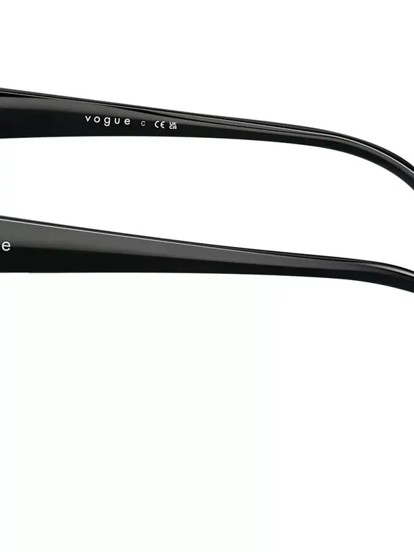 VOGUE EYEWEAR Cat-eye Frame Sunglasses