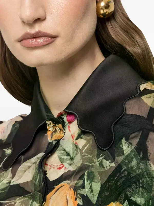 NISSA Floral Print Scalloped Trim Blouse