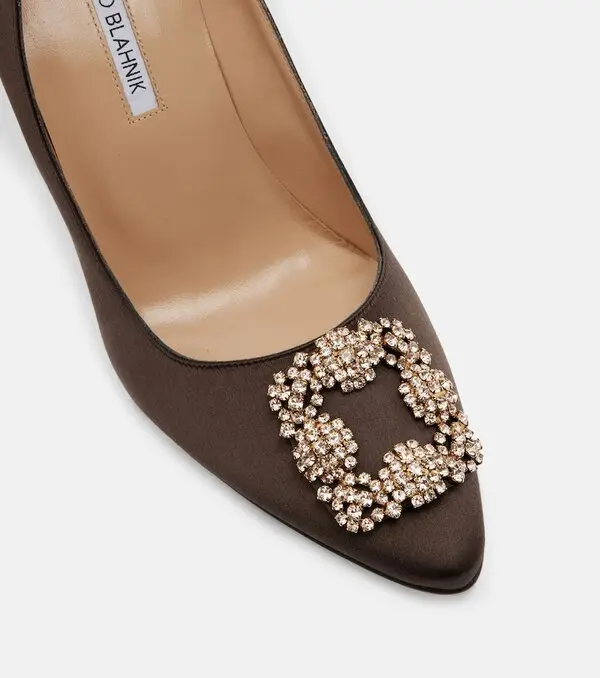 Manolo Blahnik Hangisi 90 Embellished Satin Pumps