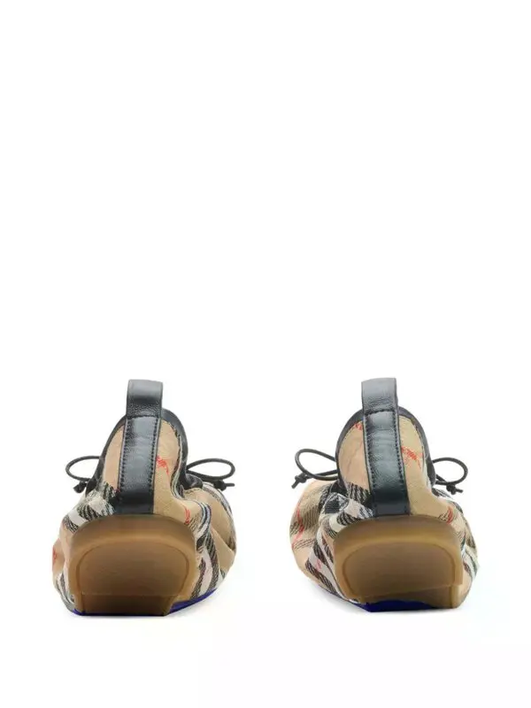 Burberry Check Ballerinas - Neutrals