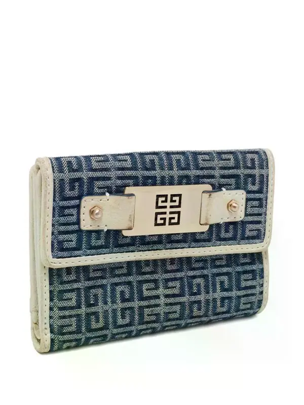 Givenchy 669393