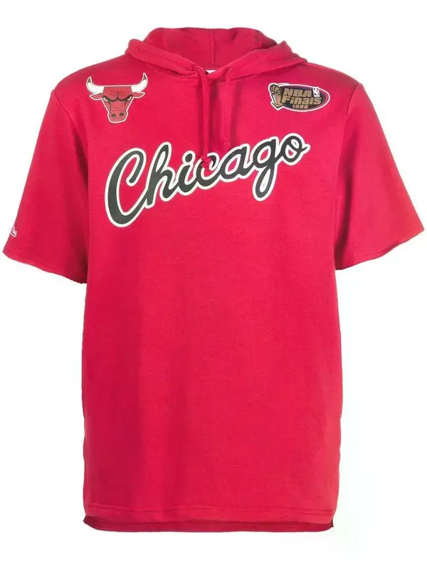 Mitchell & Ness Short Sleeve Hoodie With Chicago Graphic