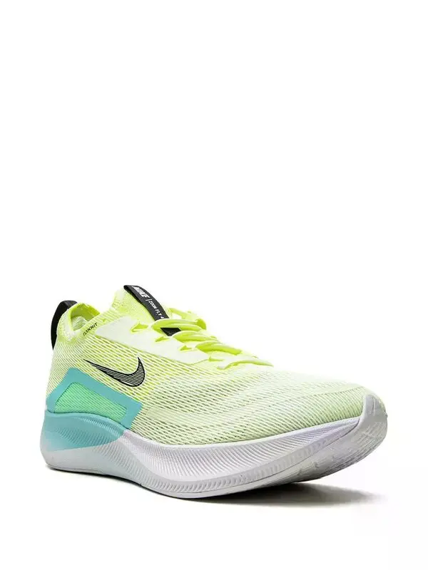 Nike Zoom Fly 4 Low-top Sneakers