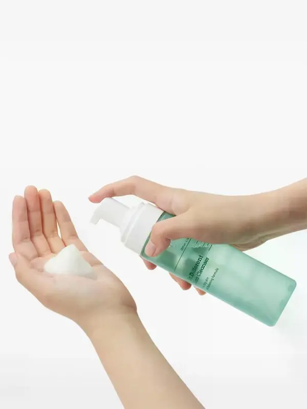 DR.DIFFERENT Zero Oily-skin Cleanser - Blue