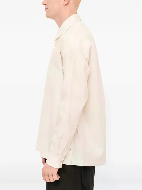 THE VIRIDI-ANNE Button-up Shirt