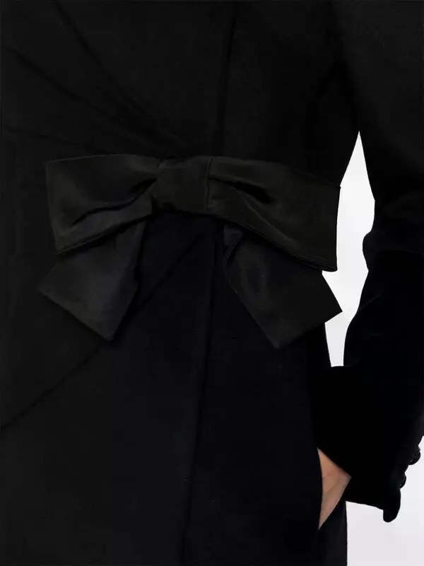 Valentino Garavani Bow Detailed Coat