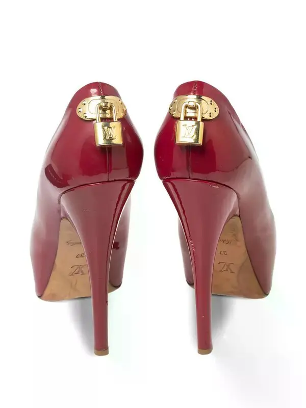 LOUIS VUITTON Patent Leather Stiletto Platform Pumps