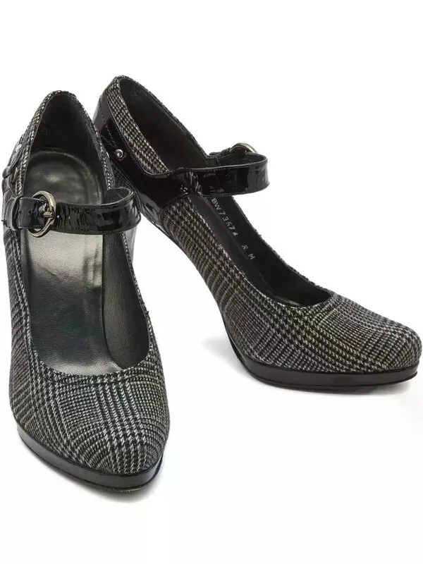 STUART WEITZMAN Patent And Grey Tweed Pointed Toe Buckled Pumps