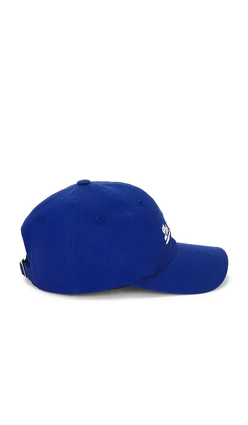 CORRIDOR X Revolve La Cap