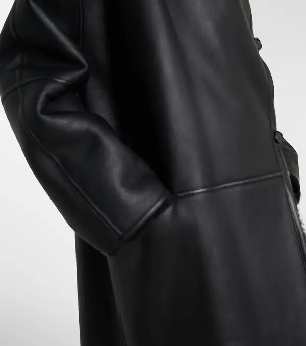 TOTEME Shearling-lined Leather Coat - Black