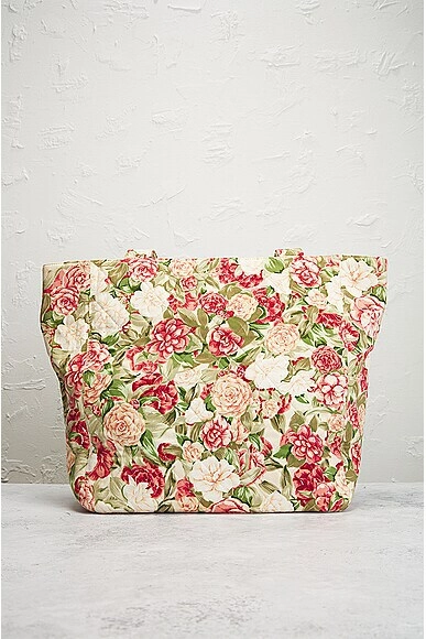 Chanel Cc Flower Mark Tote Bag
