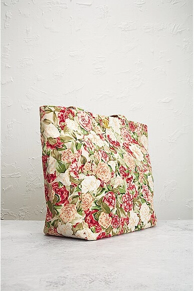 Chanel Cc Flower Mark Tote Bag