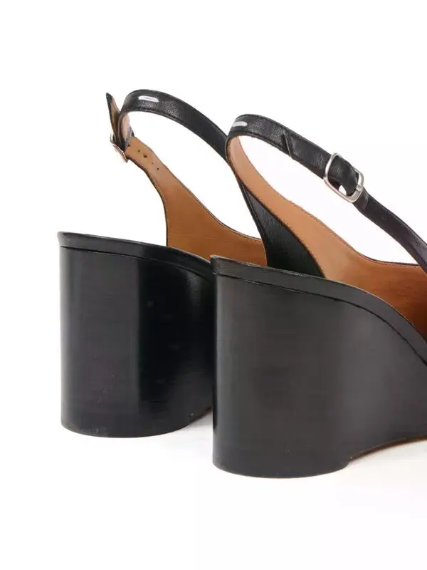 MAISON MARGIELA Tabi Wedge Leather Pumps - Black