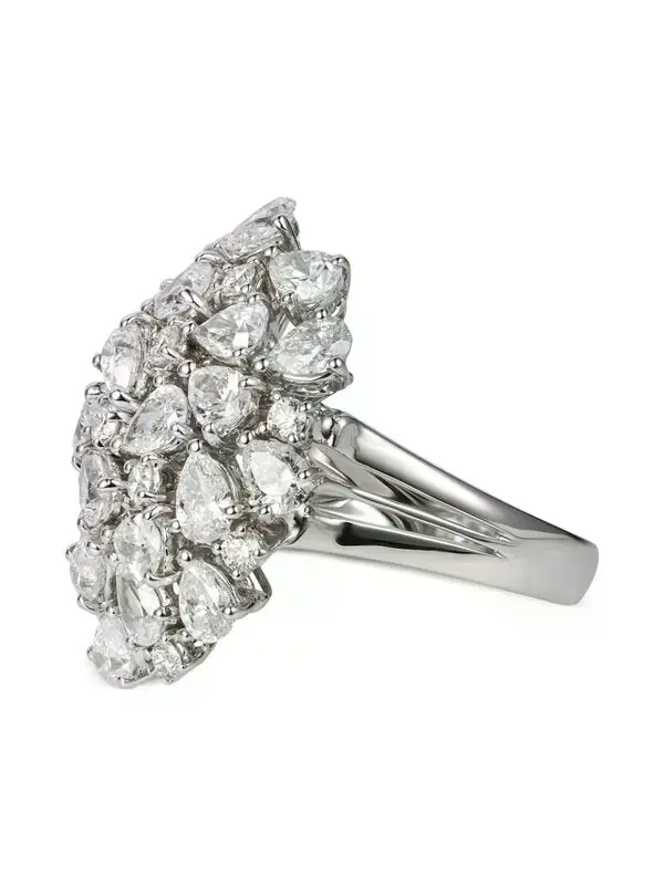 REWIND VINTAGE AFFAIRS Platinum Cocktail Cluster Dome Diamond Ring - Silver