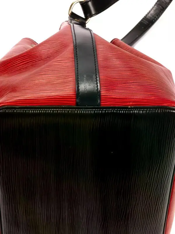LOUIS VUITTON Monogram Bucket Bag