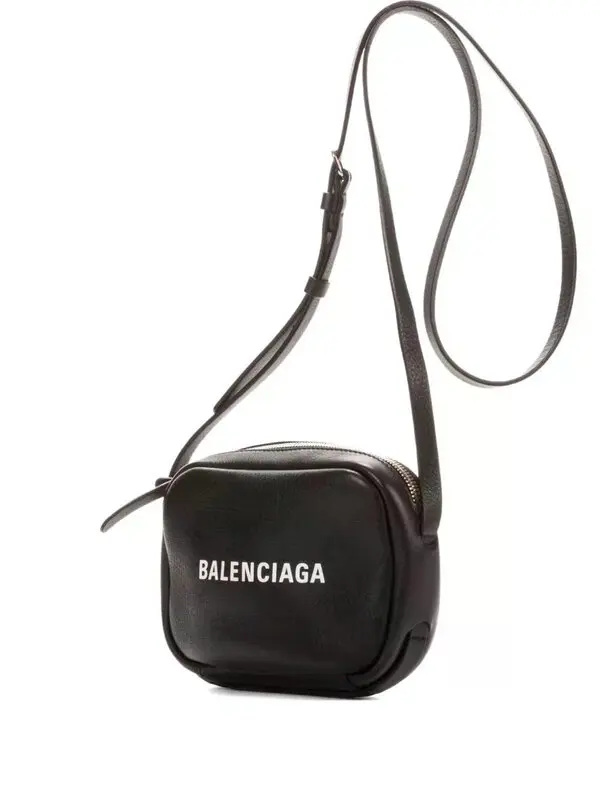 Balenciaga Logo Detail Shoulder Bag - Black