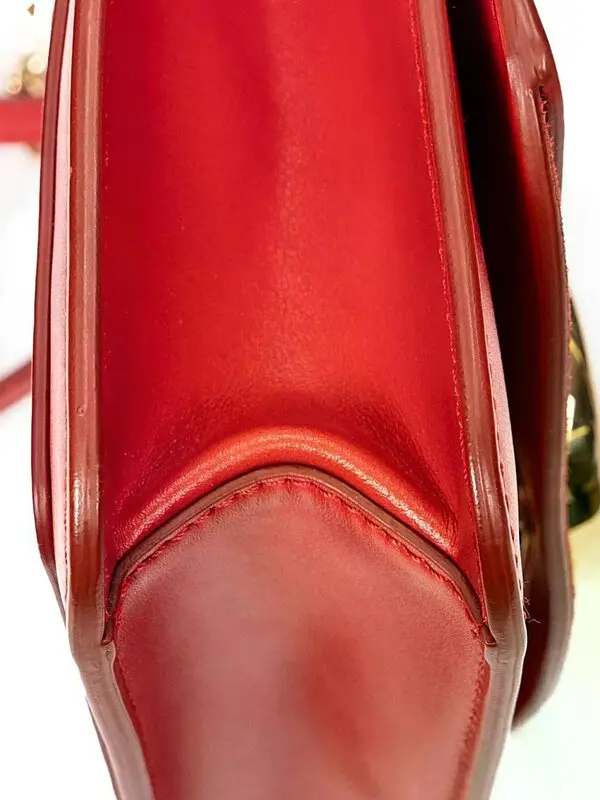 Chloé Leather Shoulder Bag With Gold-tone Emblem - Red